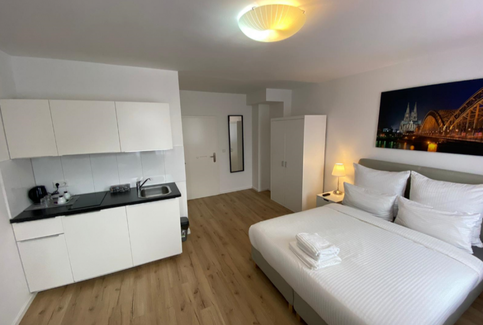 Die City Apartments liegen im Herzen der Kölner Altstadt und direkt am Rheingarten.